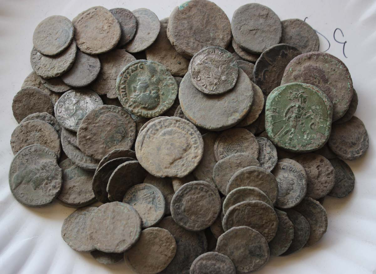 Digger's Choice, Highest Grade Uncleaned Roman Issues, Noble Roman Coins