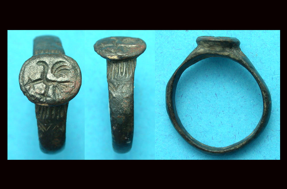 Ring, Medieval, Men's, Walking Stork Intaglio, ca. 11th-16th Cent ...